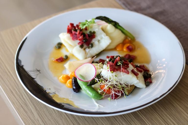 17 Bucket-List Things to Do in Lofoten in Winter (+ Tips!)