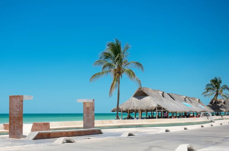 18 Beautiful Yucatan Beaches (for Your Mexico Itinerary!)