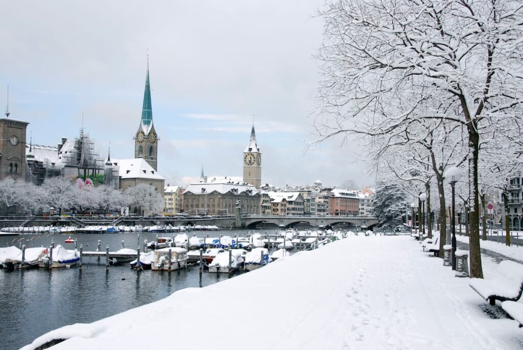 15 Best Things to Do in Zurich in Winter (+ Christmas Tips!)