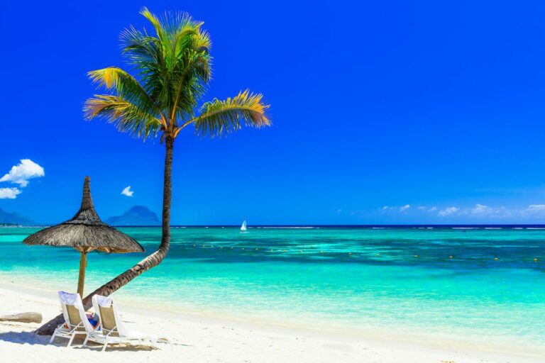 12 Best Beaches in Mauritius (+ Tips for Visiting Each!)