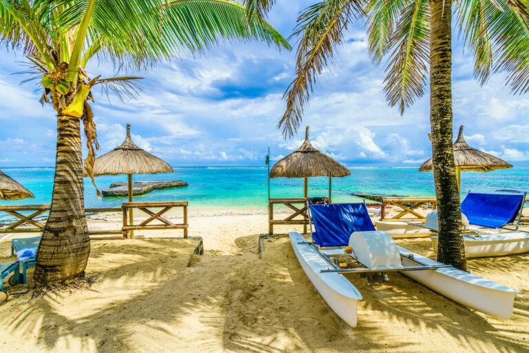 12 Best Beaches in Mauritius (+ Tips for Visiting Each!)