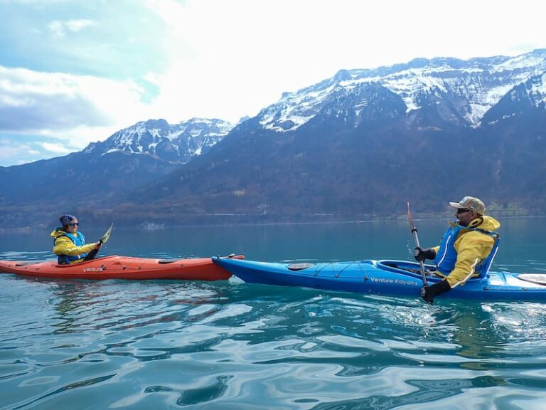 How to Book the Best Interlaken Kayaking Tour (on Lake Brienz!)