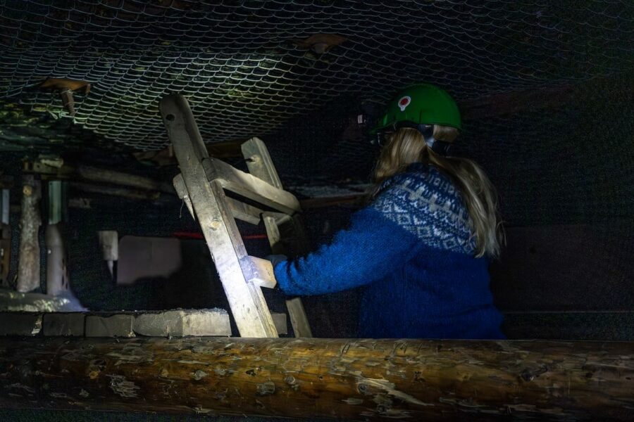 Gruve 3 Coal Mine Tour in Svalbard: How to Book + FAQs (2025)