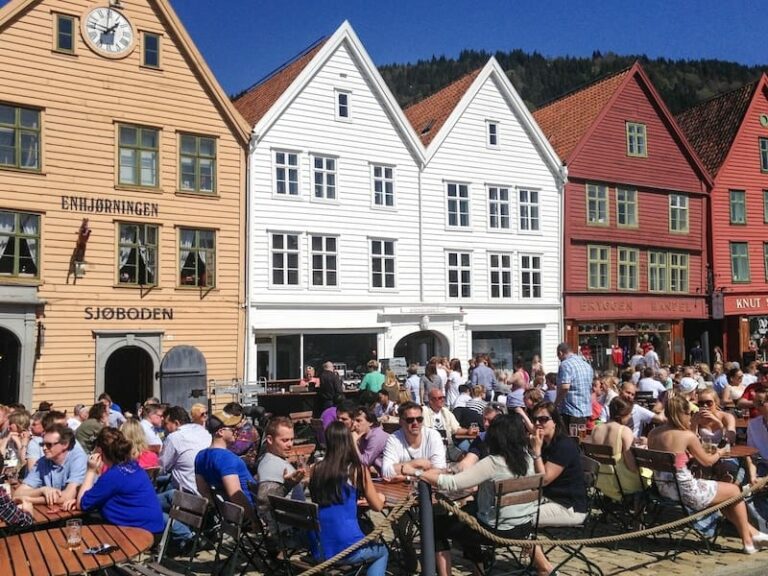 Best Time To Visit Bergen, Norway (a Month-by-Month Guide)
