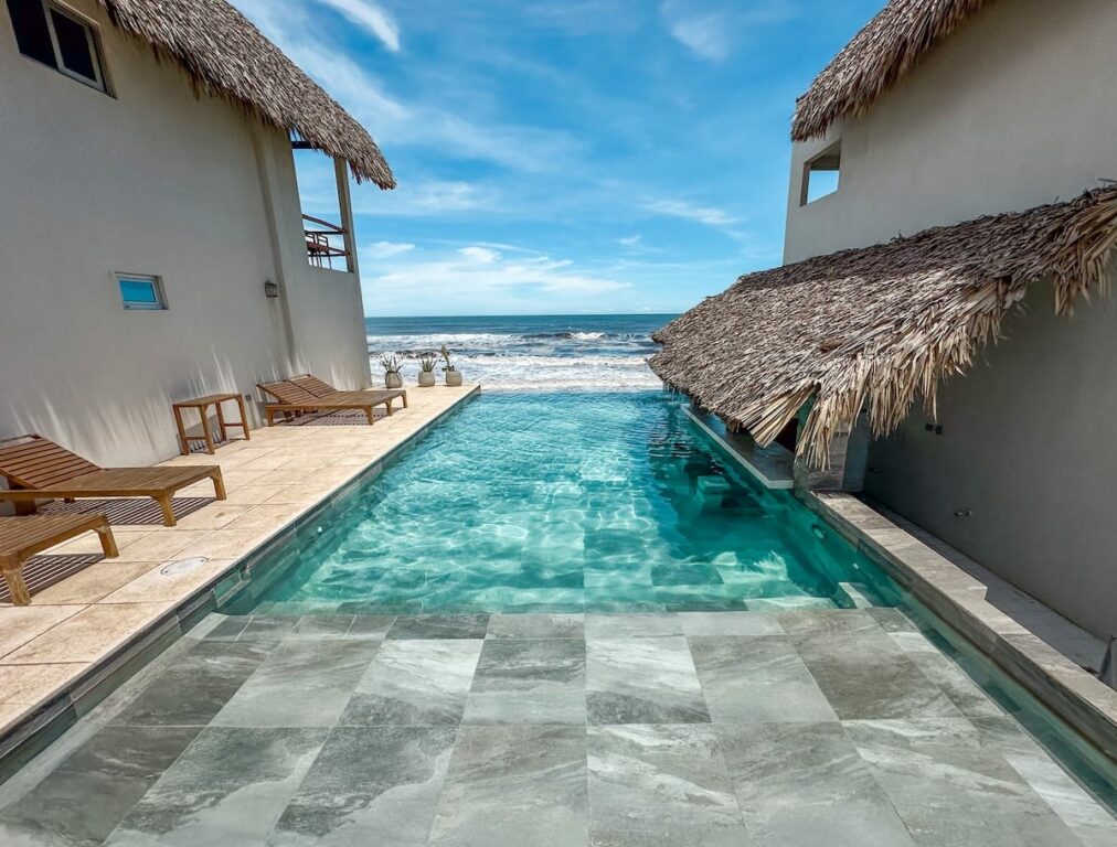 Where to Stay in El Paredon (Best Hotels for Every Budget!)