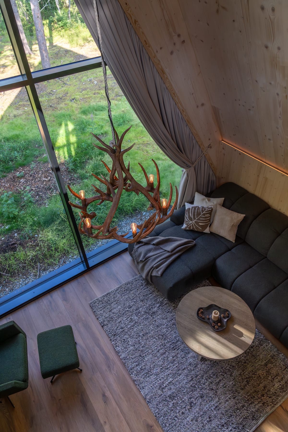 Checking Into Alta's Holmen Husky Lodge Forest Suites (Review)